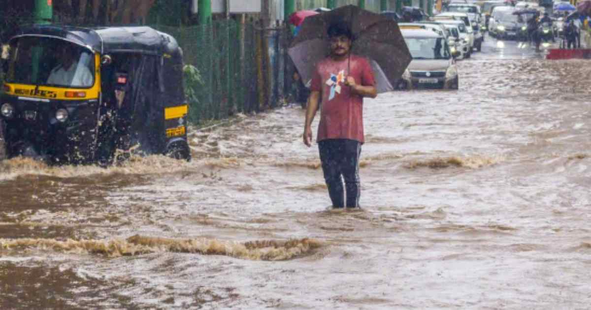 Thane District Faces Severe Flooding After Heavy Rains; Rescue Operations Underway - Mumbaikar News
